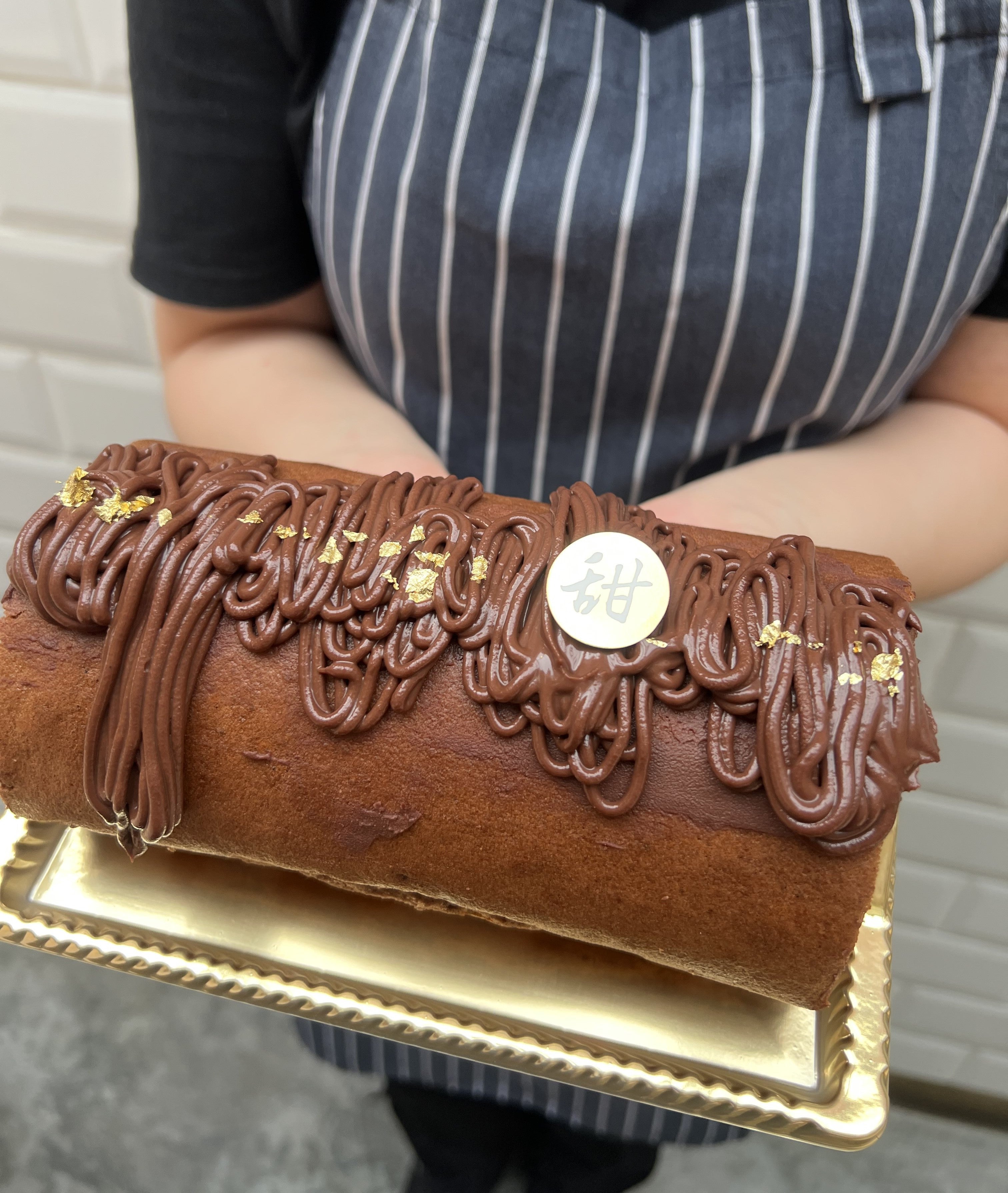 Mont Black Chocolate Roll – TIANN'S